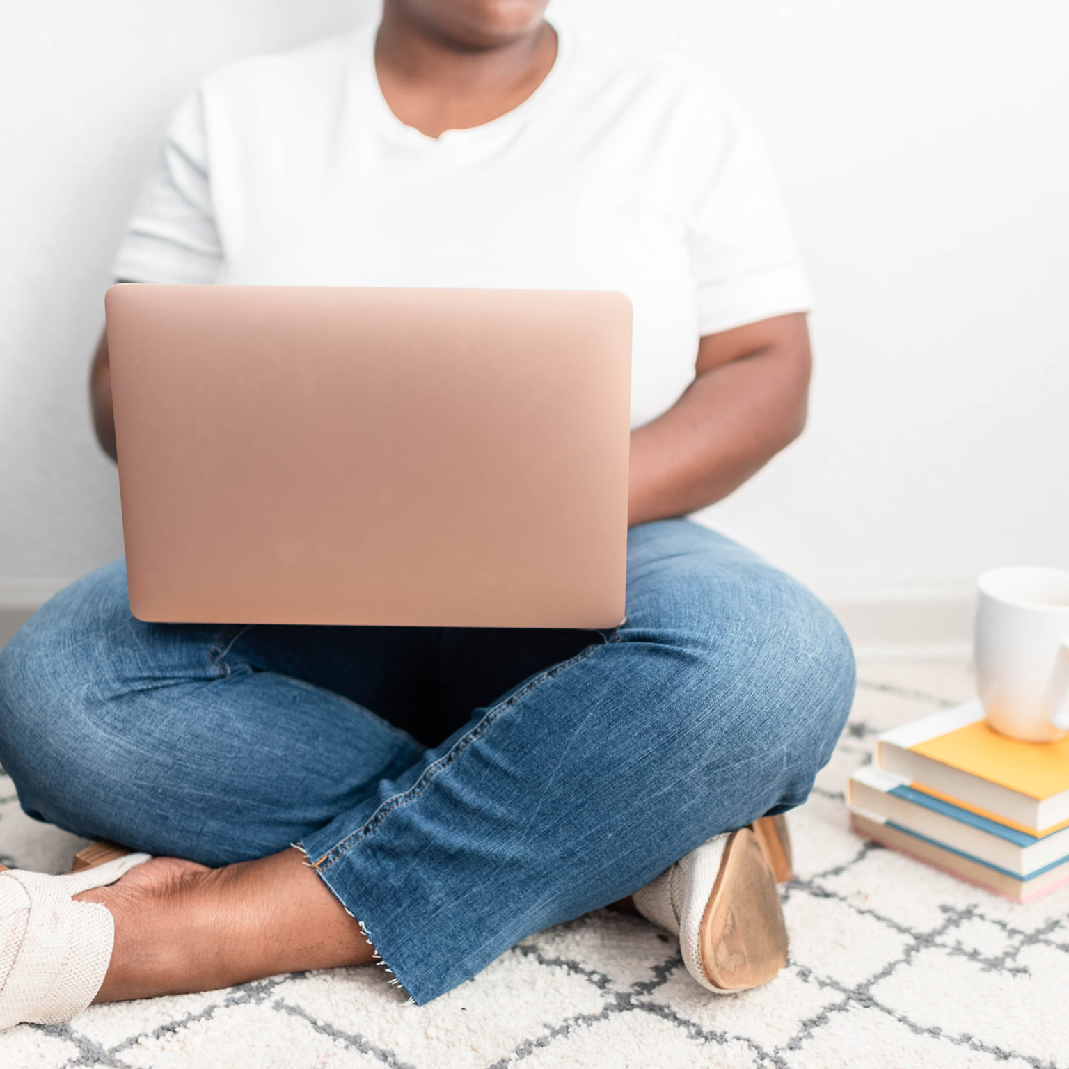 Five Parts of an Effective Onboarding Plan - Allyson Letteri blog